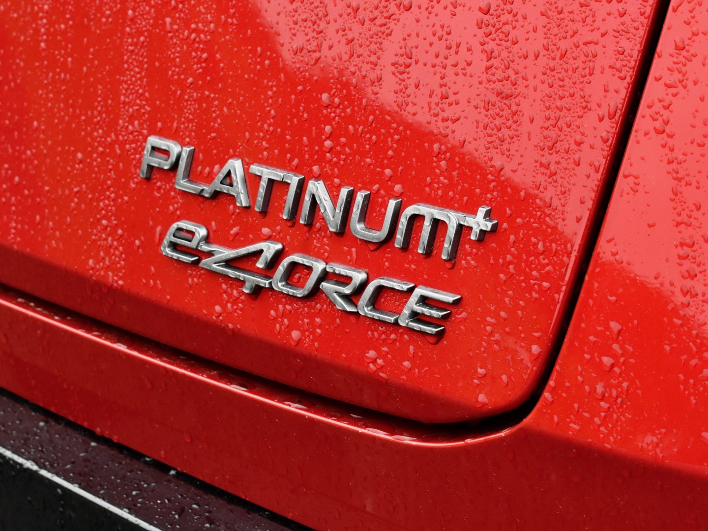 Nissan’s all-wheel drive Ariya is finally on sale, and Ars has driven ...