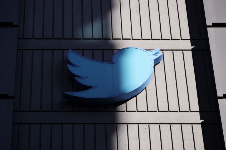 Report: Twitter secretly boosted accounts instead of treating everyone ...