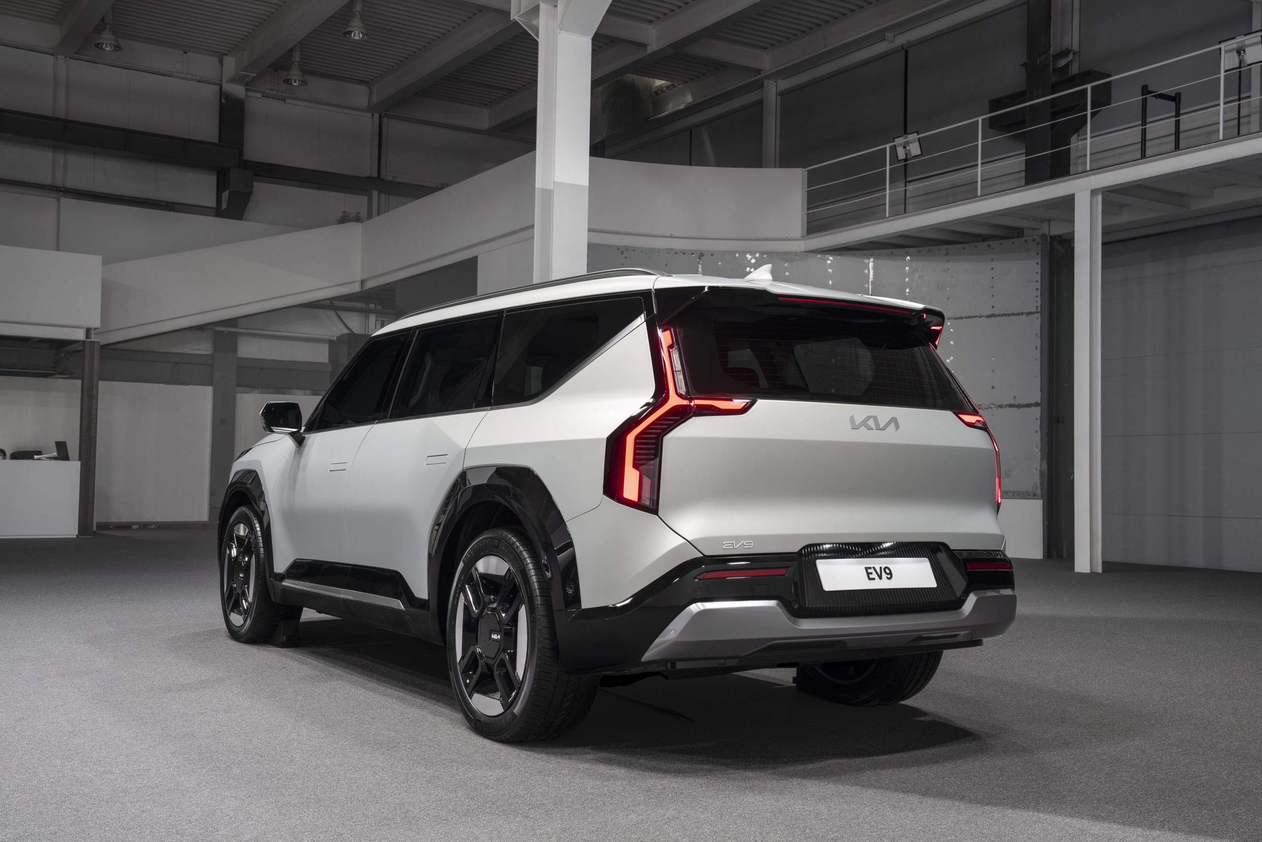 Here’s our first look at Kia’s EV9 three-row electric SUV - Ars Technica