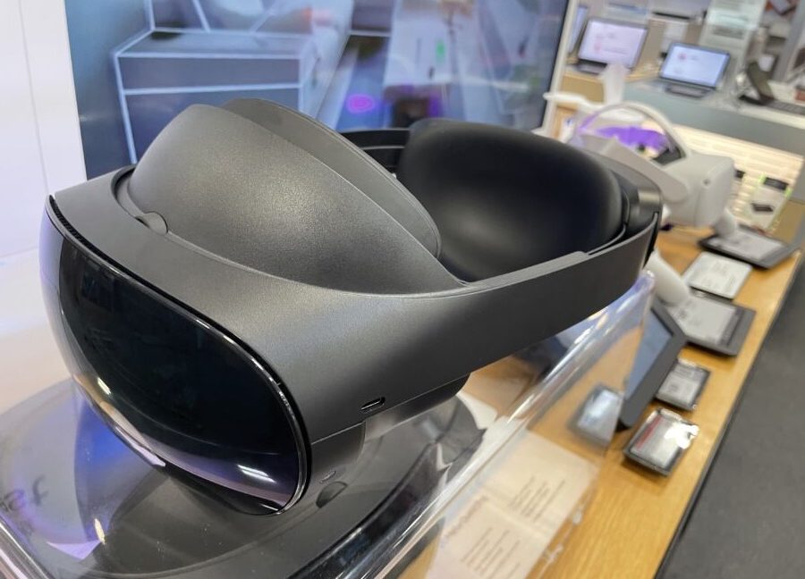 Meta debuts Horizon OS, with Asus, Lenovo, and Microsoft on board - Ars ...