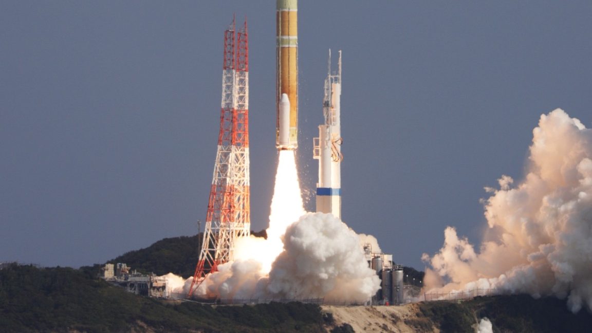 After nearly a decade in development, Japan’s new rocket fails in debut ...