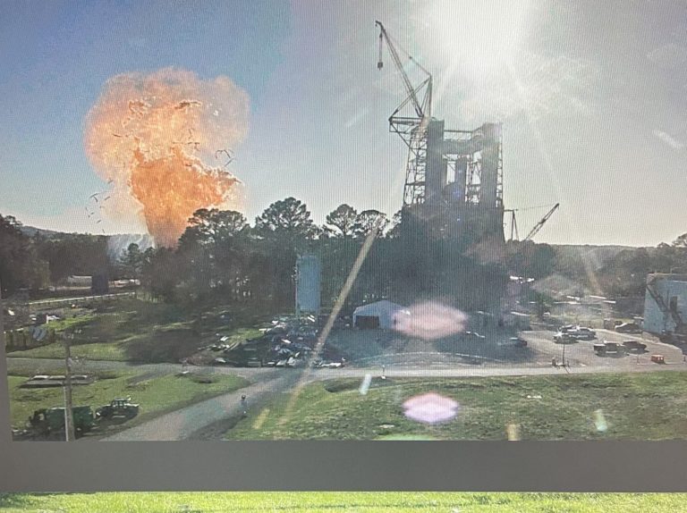 New photo reveals extent of Centaur V anomaly explosion [Updated] - Ars ...