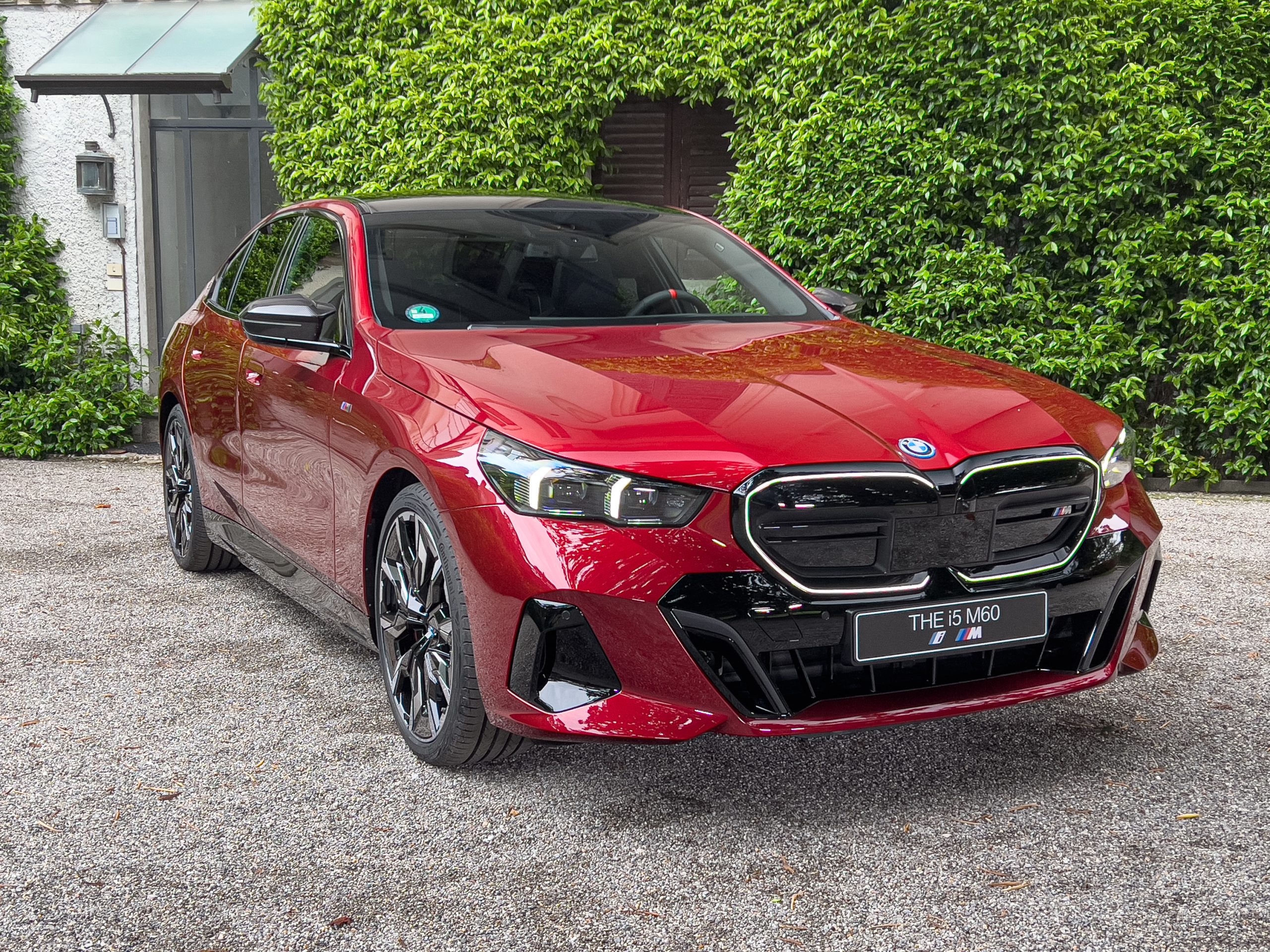 BMW plays it safe with design of new electric sedan, the 2024 i5 - Ars ...