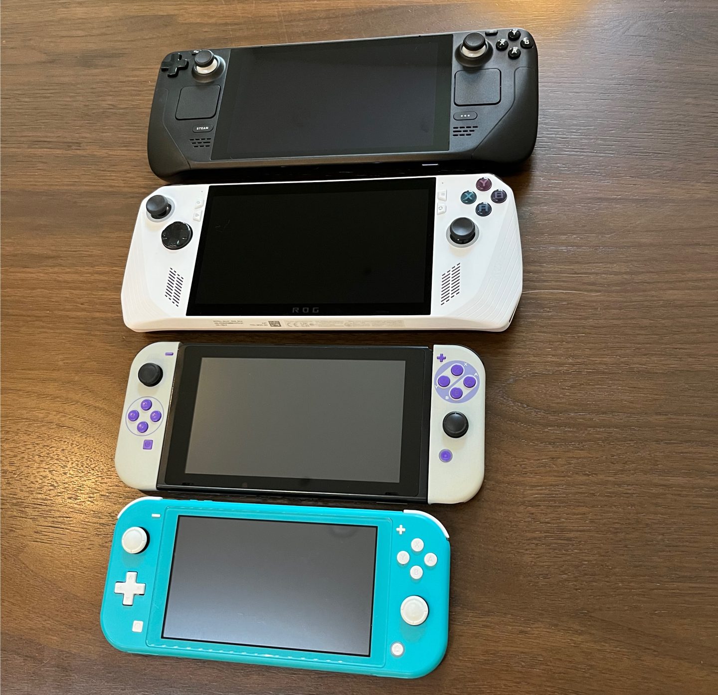 The Asus ROG Ally runs Windows, eats battery, and needs time to cook ...