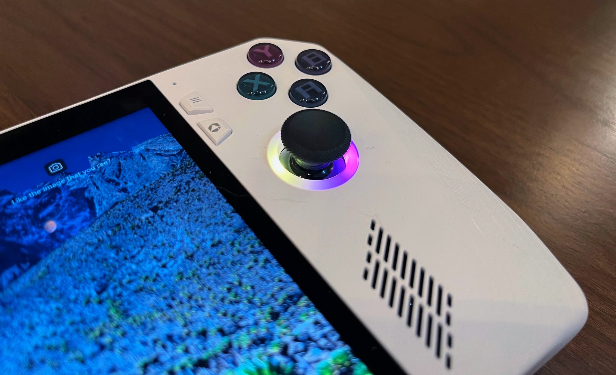 The Asus ROG Ally runs Windows, eats battery, and needs time to cook ...