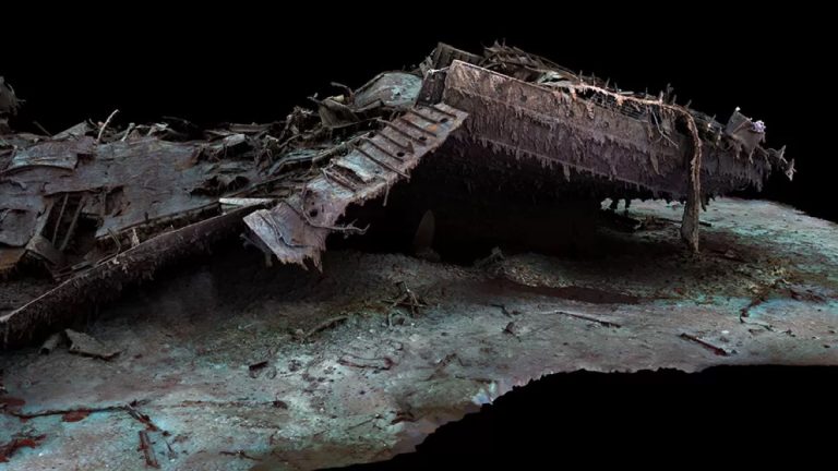 3D “digital twin” showcases wreck of Titanic in unprecedented detail ...