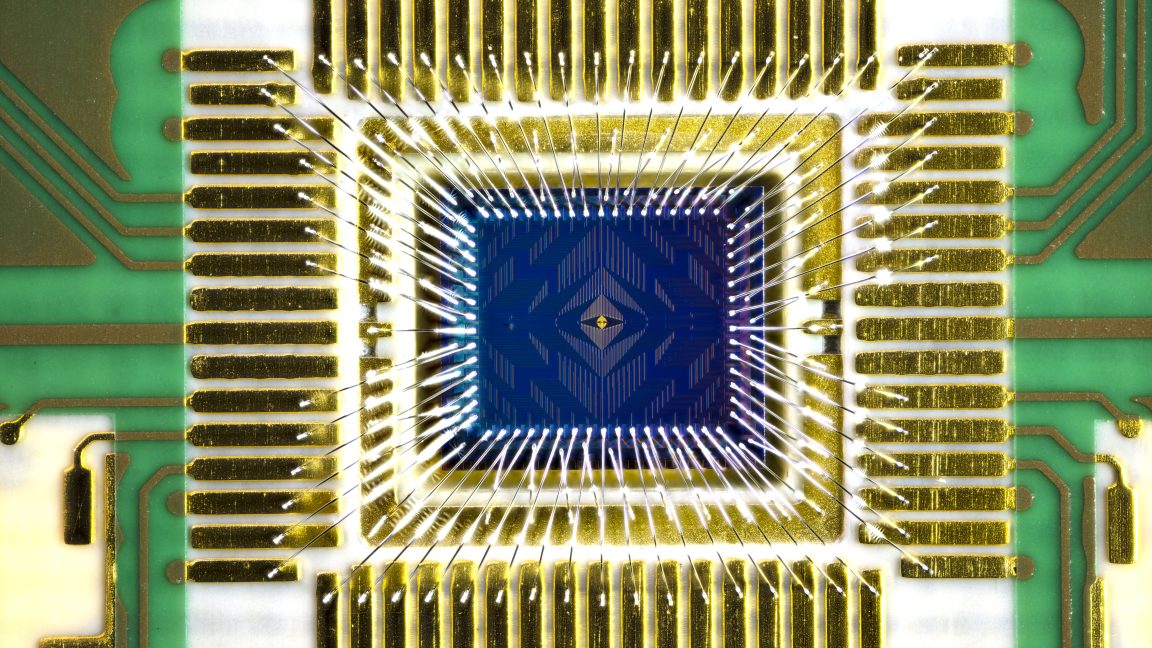 Intel to start shipping a quantum processor - Ars Technica
