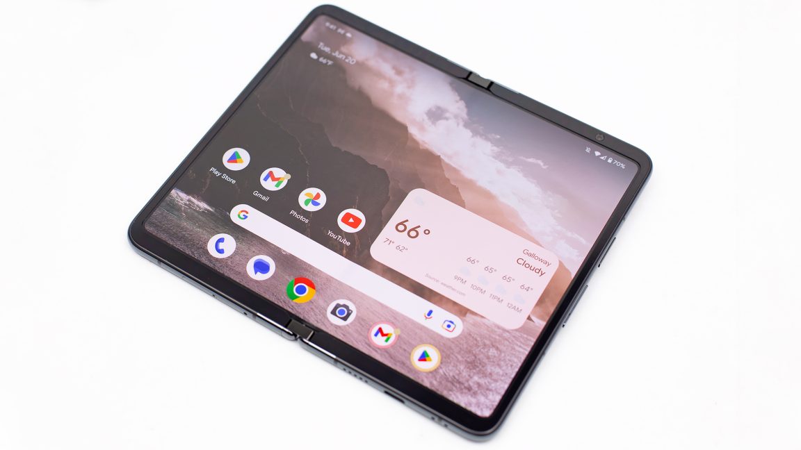 Pixel Fold review: The first foldable that actually feels like a tablet ...