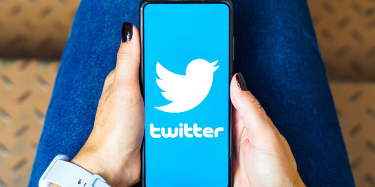 Twitter gets buggier: Followers don’t display, users restricted in ...