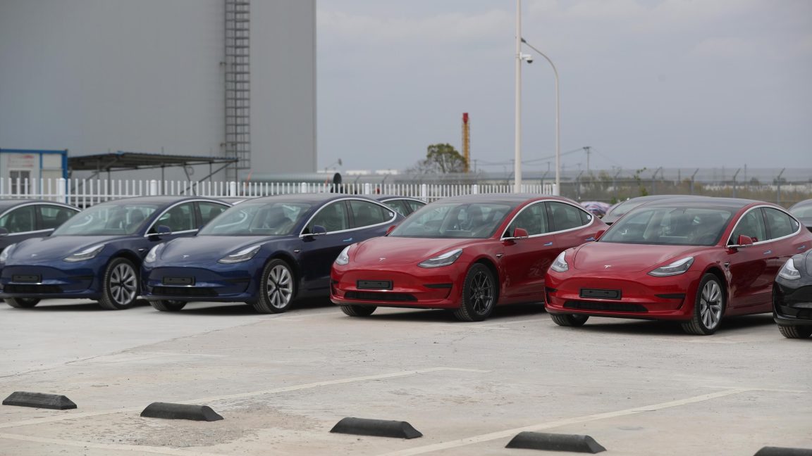 The Tesla Model 3 qualifies for the full $7,500 tax credit again - Ars ...