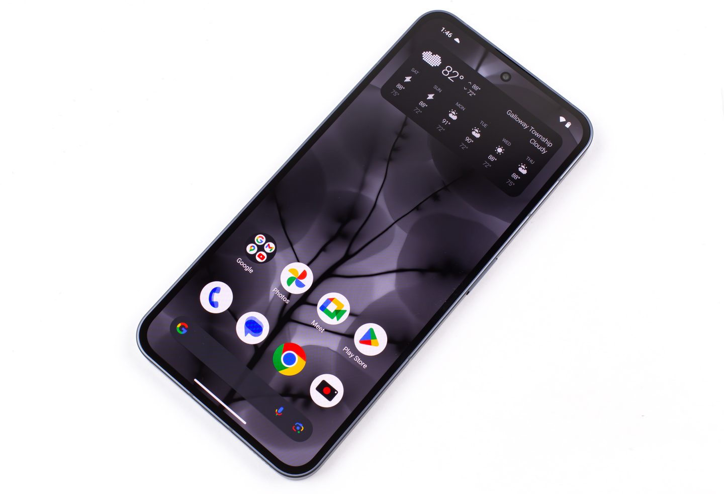 Nothing Phone 2 hands-on: Pro-repair styling without the functionality ...