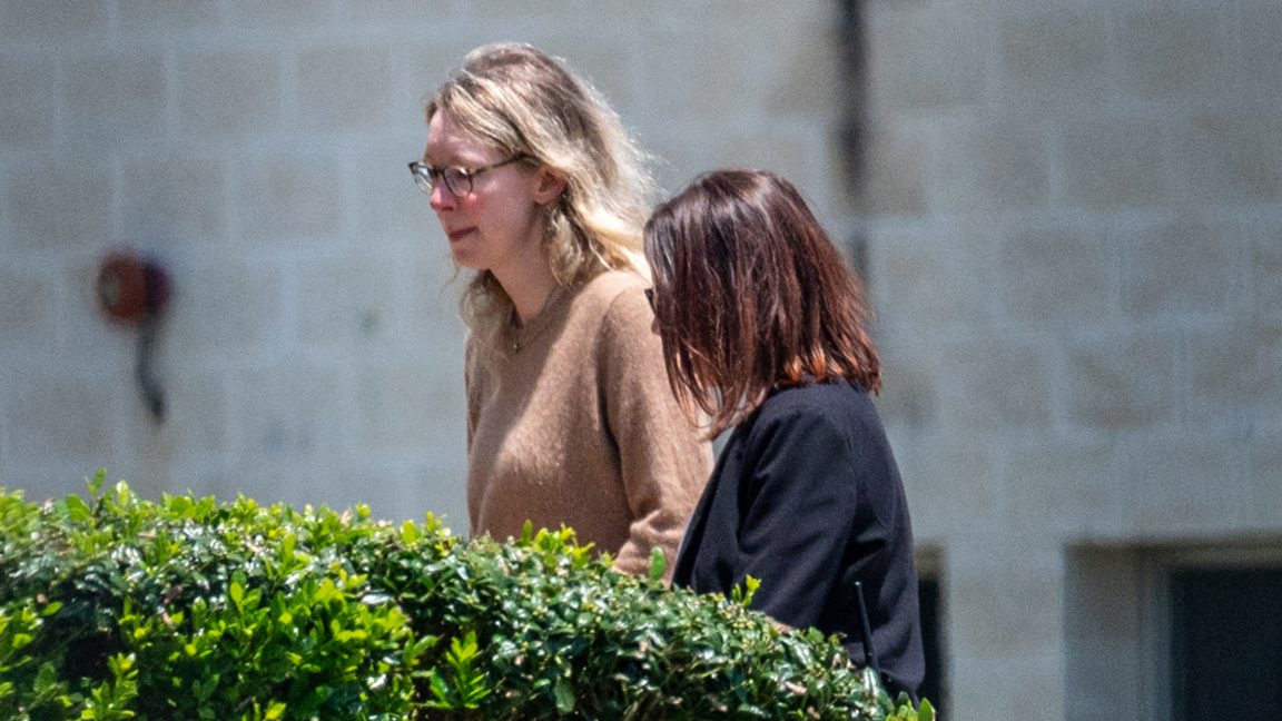 Six weeks in, Holmes projected to get out of prison early for good ...