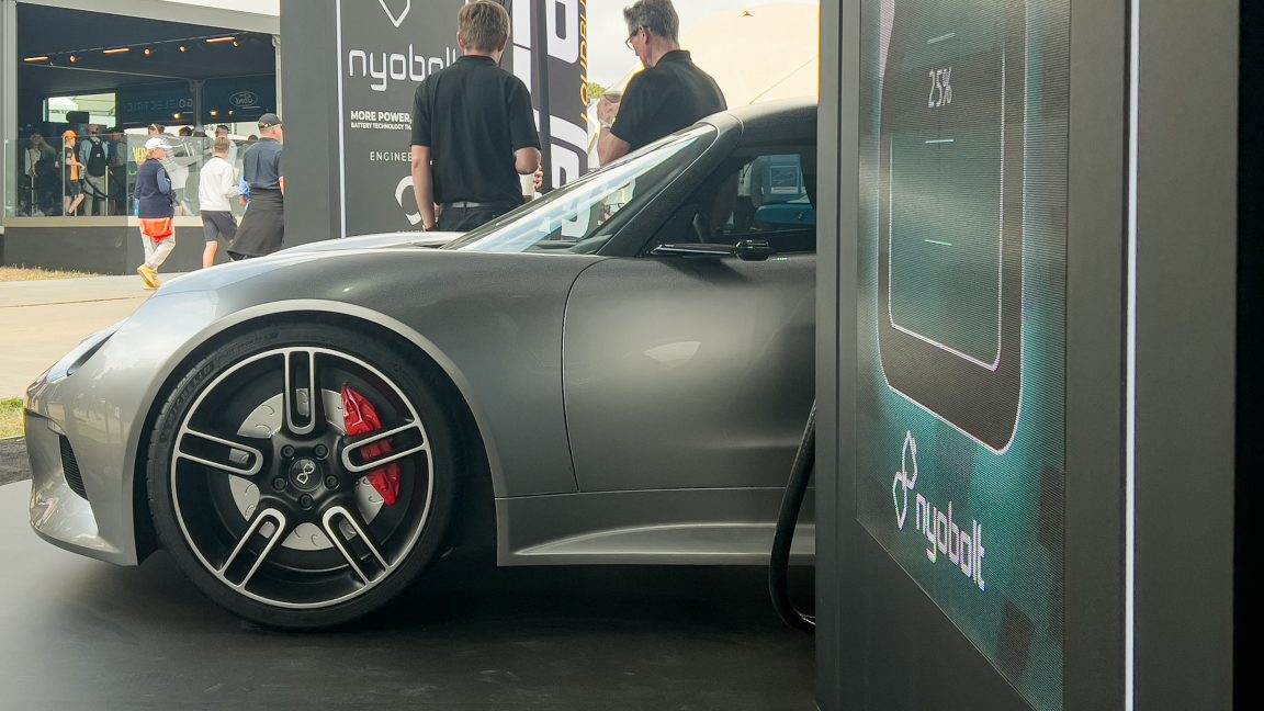 Ultra-fast niobium batteries boast 6-min charge for Lotus Elise-based ...