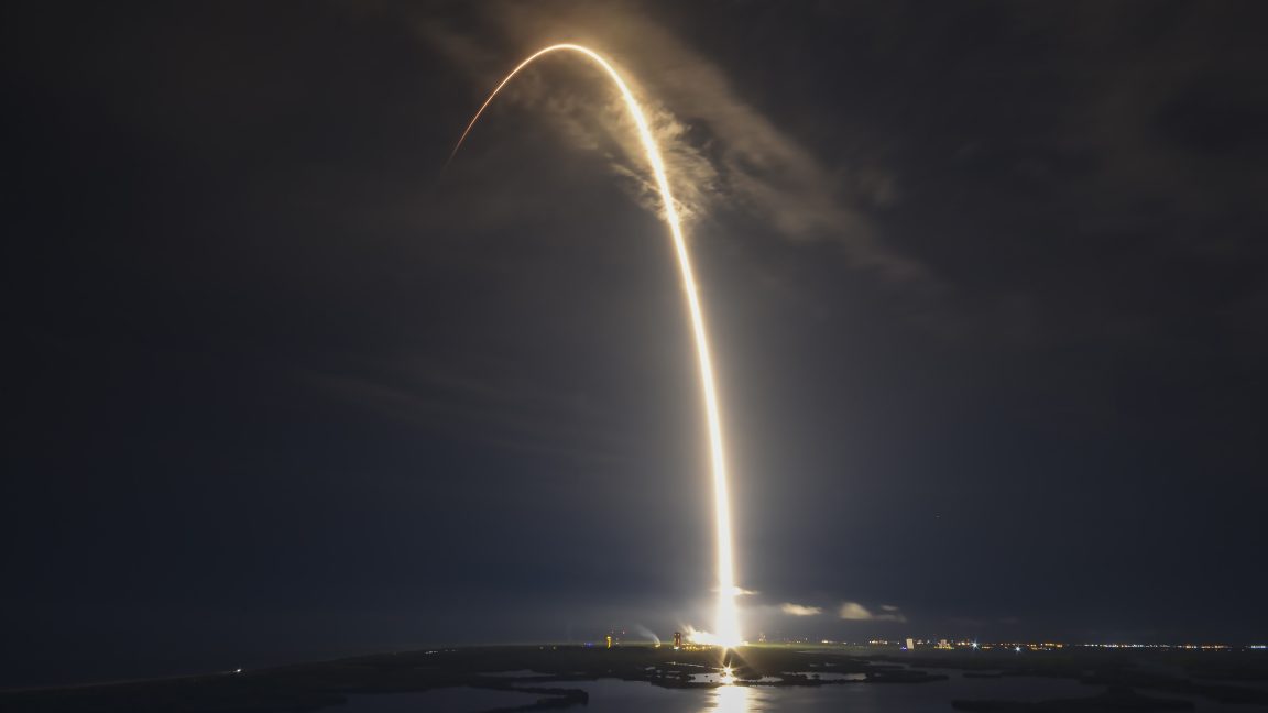 Rocket Report: Russian rocket lands like an airplane; SpaceX ...