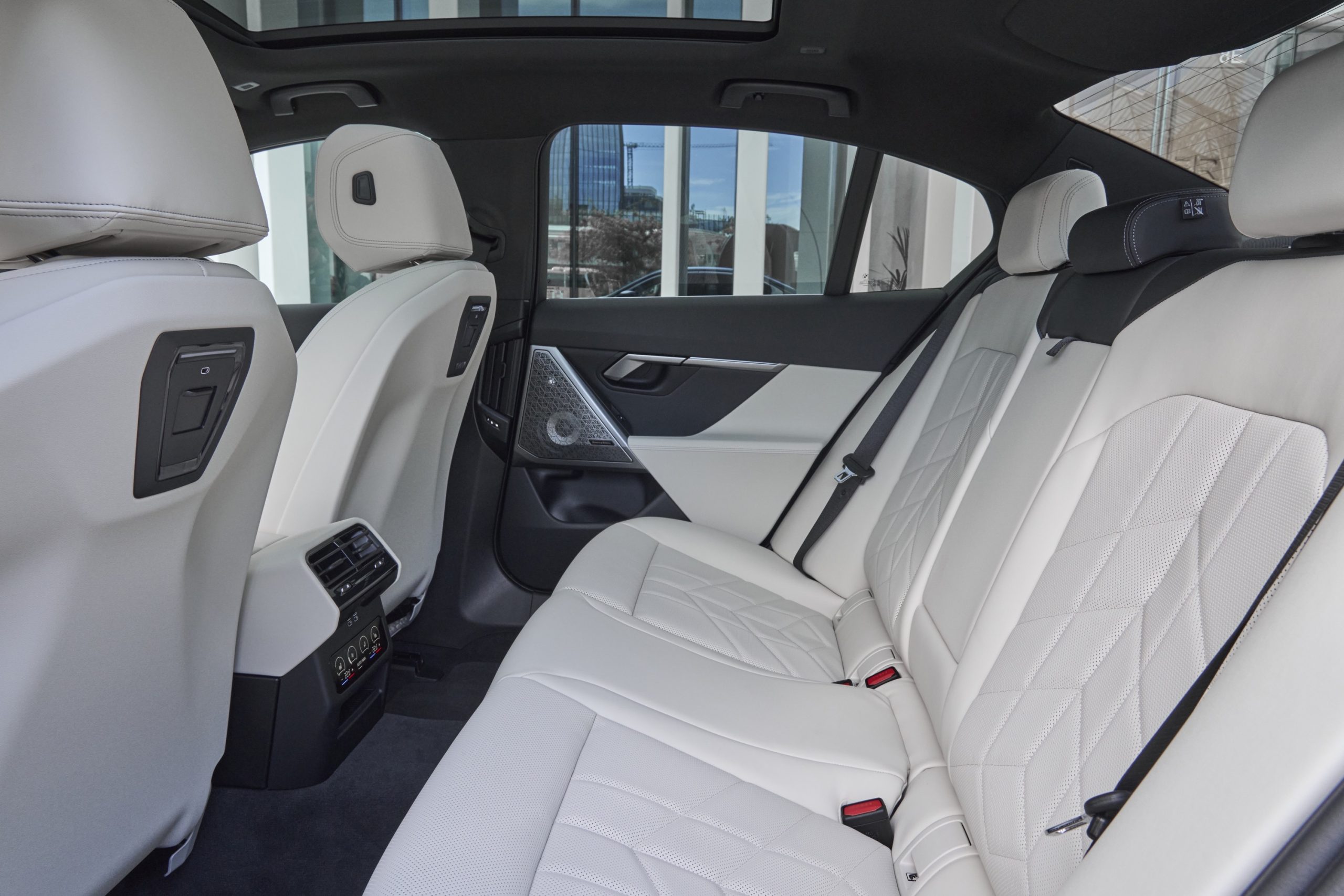 BMW has an all-new electric 5 Series, and we’ve driven it: The 2024 BMW ...