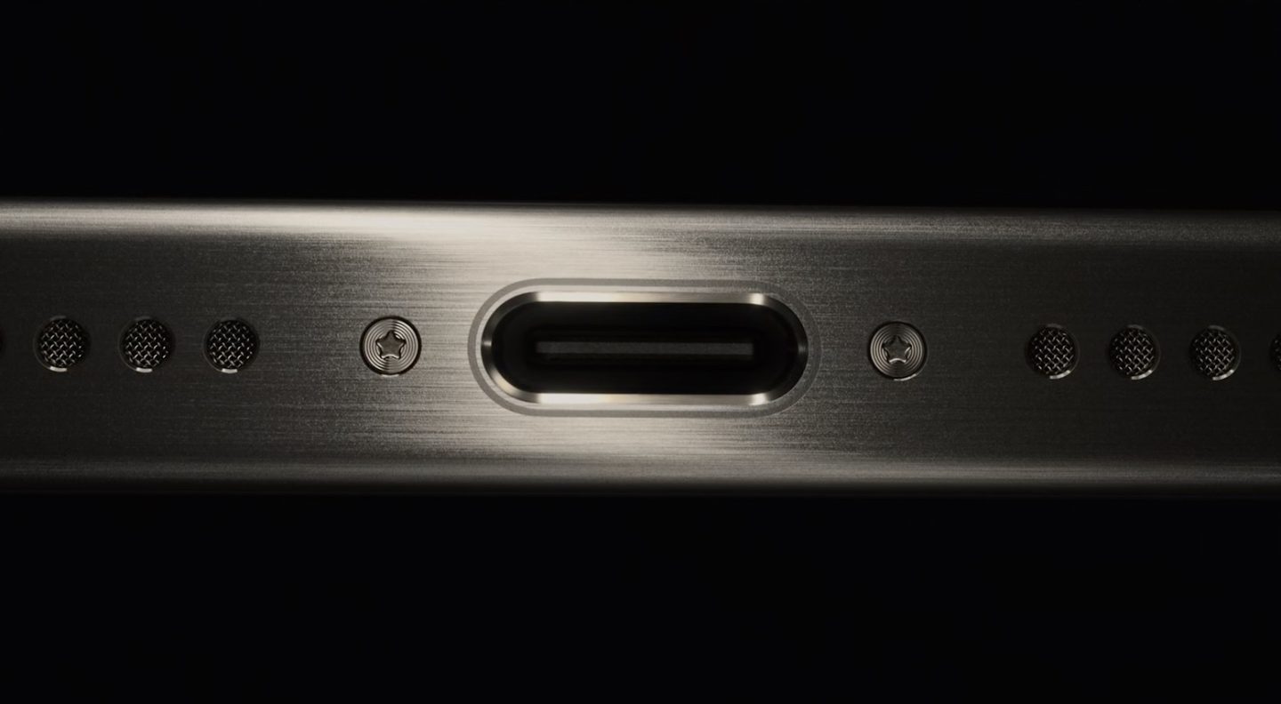 Contrary to rumors, the iPhone 15 has a standard, by-the-book USB-C ...