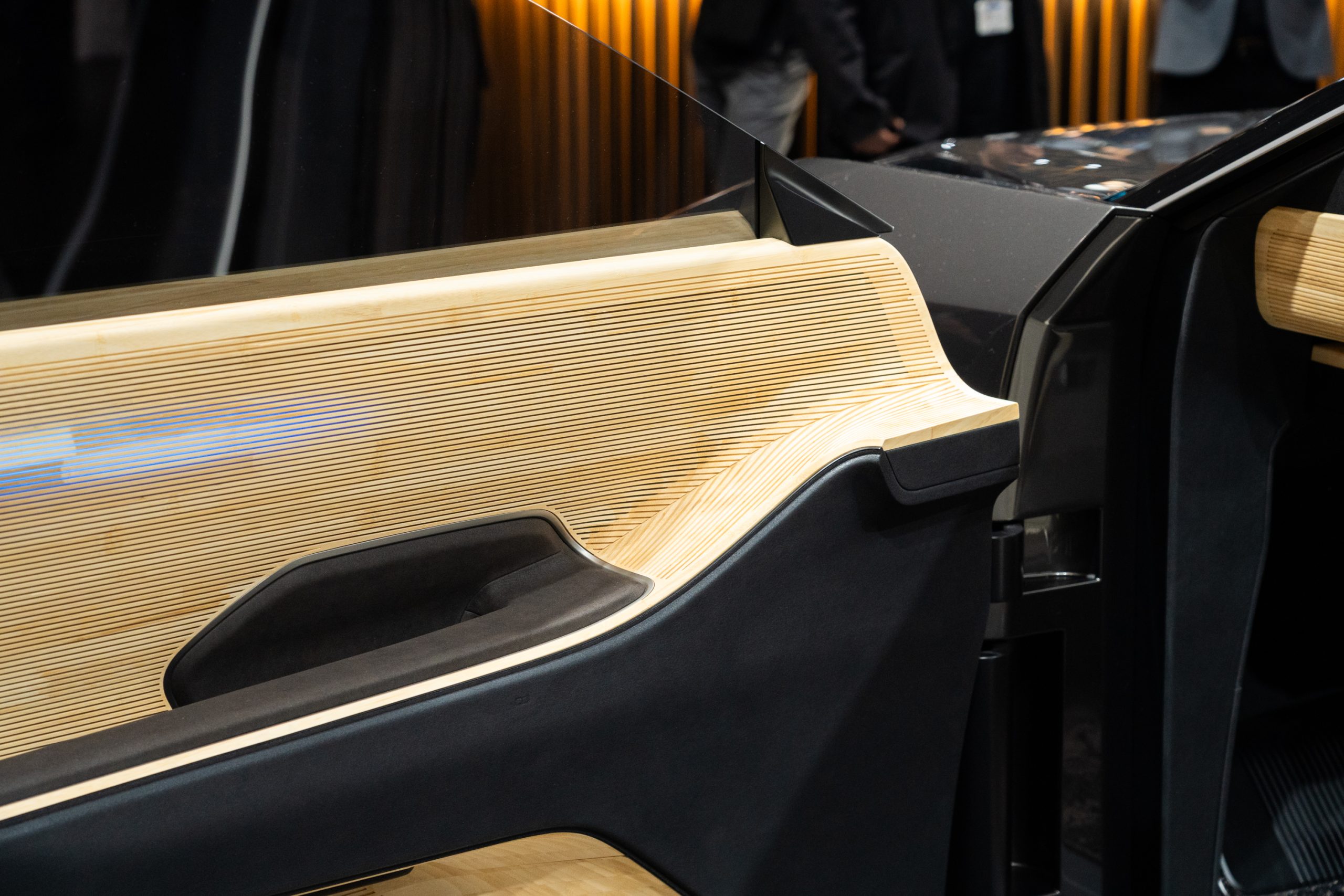 Lexus LF-ZC and LF-ZL concepts show extreme aero can look extremely ...