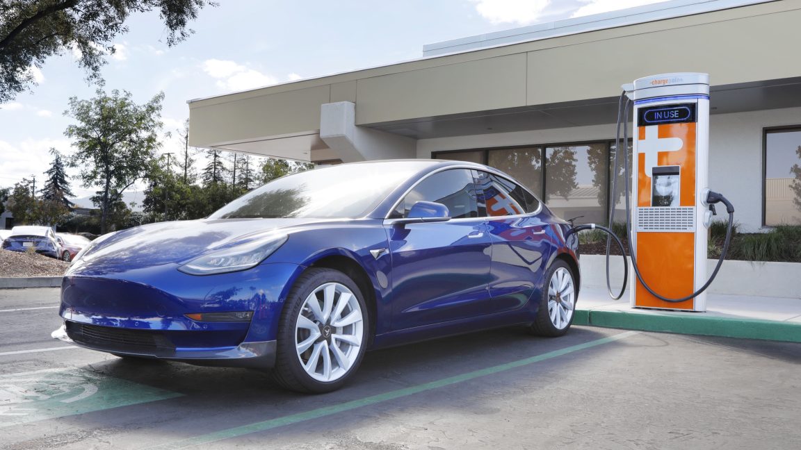 ChargePoint starts rolling out Tesla-style NACS plugs for its customers ...