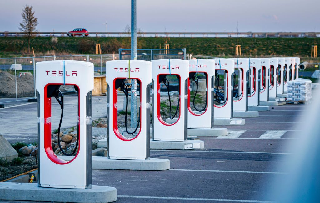 Tesla’s misleading driving range claims trigger DOJ probe - Ars Technica