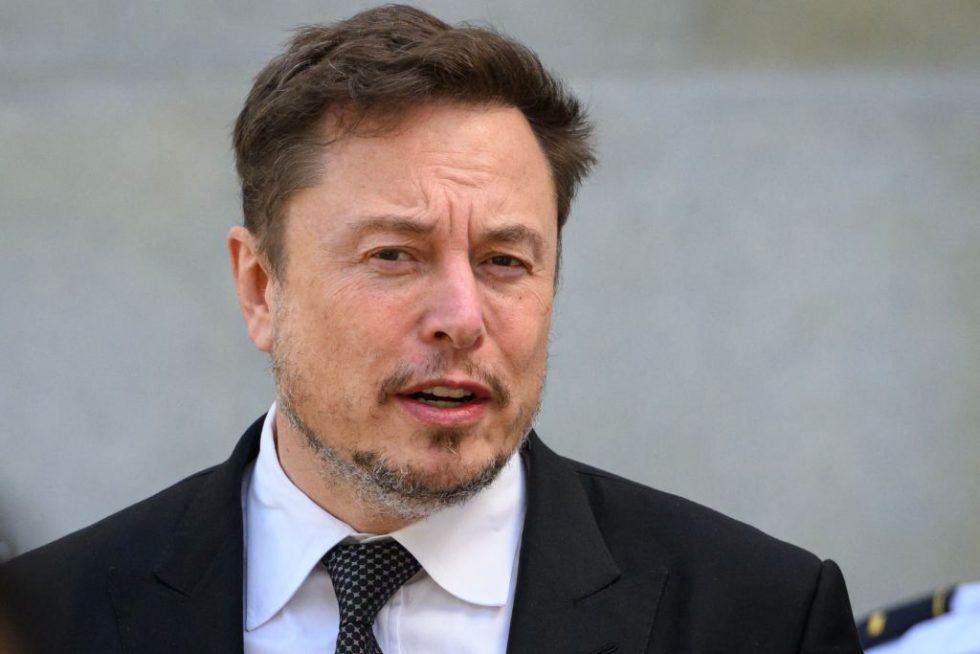 Elon Musk wants your “entire financial life” on X by 2024 - Ars Technica