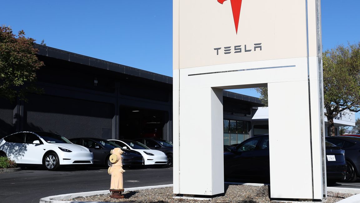Tesla just posted its Q3 financial results, and they’re underwhelming ...