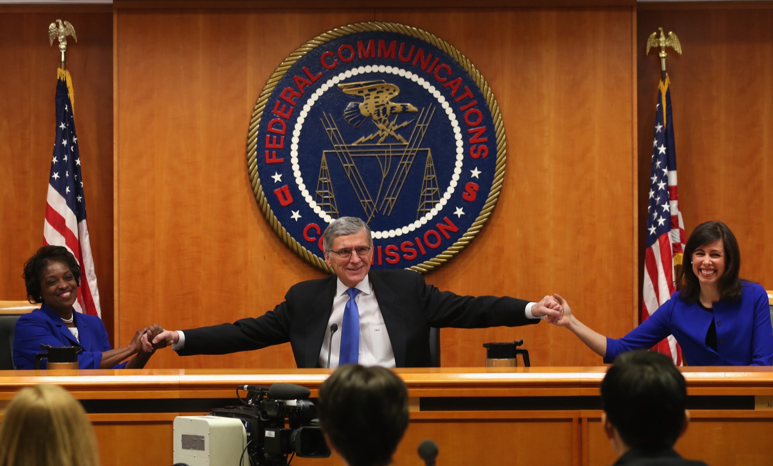 Net neutrality’s court fate depends on whether broadband is ...