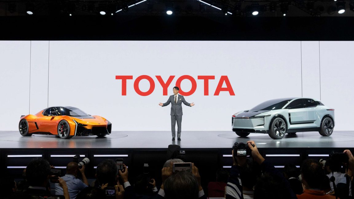 Toyota shows electric concepts at Tokyo show, but it may never build ...