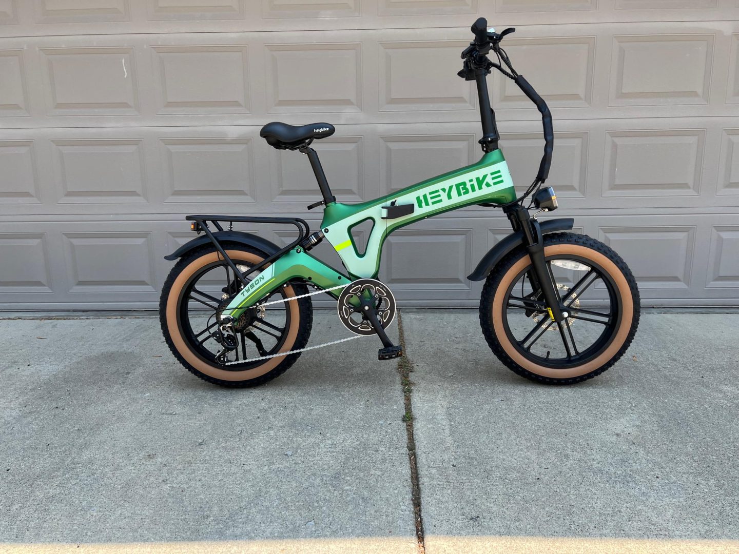 Fast times and loose steering: The Heybike Tyson e-bike reviewed - Ars Technica