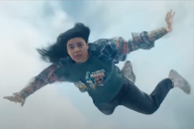 Final trailer for The Marvels recalls past Avengers as a new threat ...