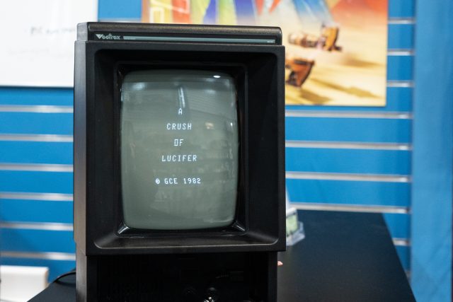 Vectrex reborn: How a chance encounter gave new life to a dead console ...