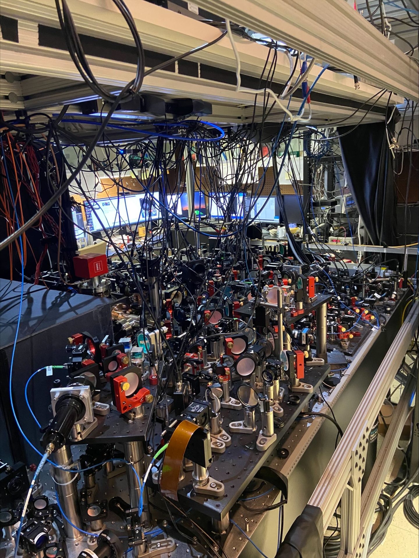 Quantum computer performs error-resistant operations with logical ...