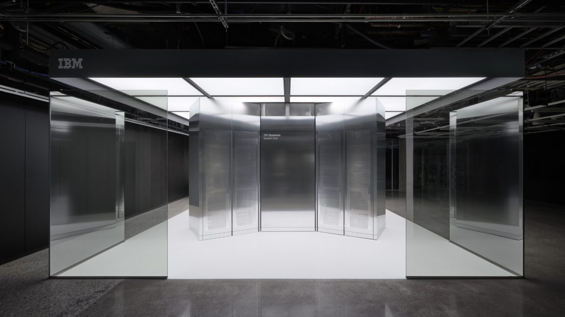 Ibm Releases 1000 Qubit Processor Roadmap To Error Correction Ars Technica 