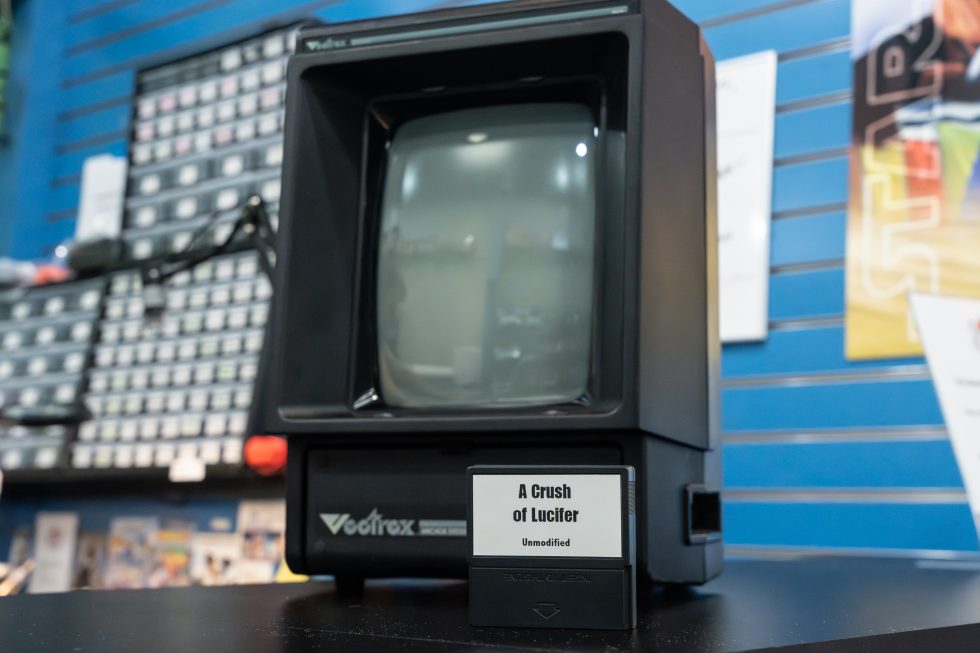 Vectrex reborn: How a chance encounter gave new life to a dead console ...