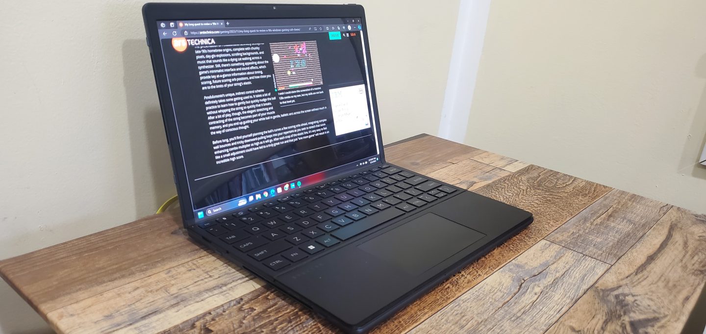 I’ve used a foldable laptop for a month, and I’m ready to return to a ...