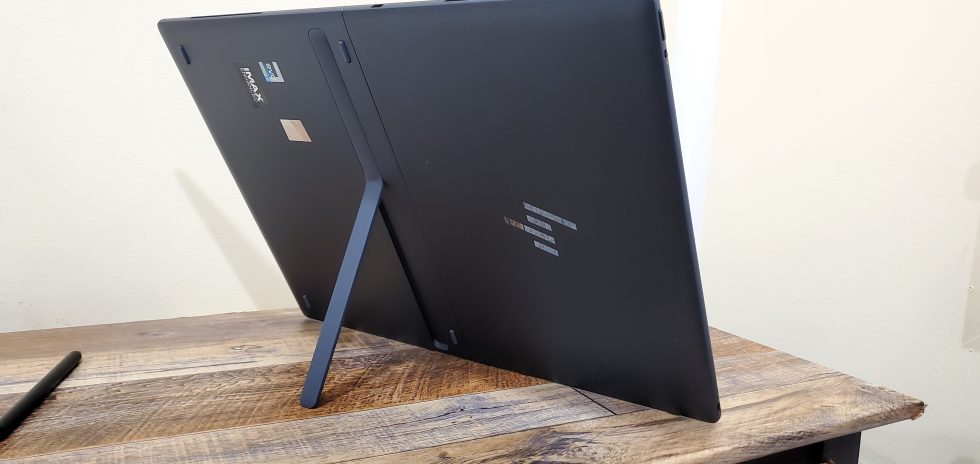 I’ve used a foldable laptop for a month, and I’m ready to return to a ...