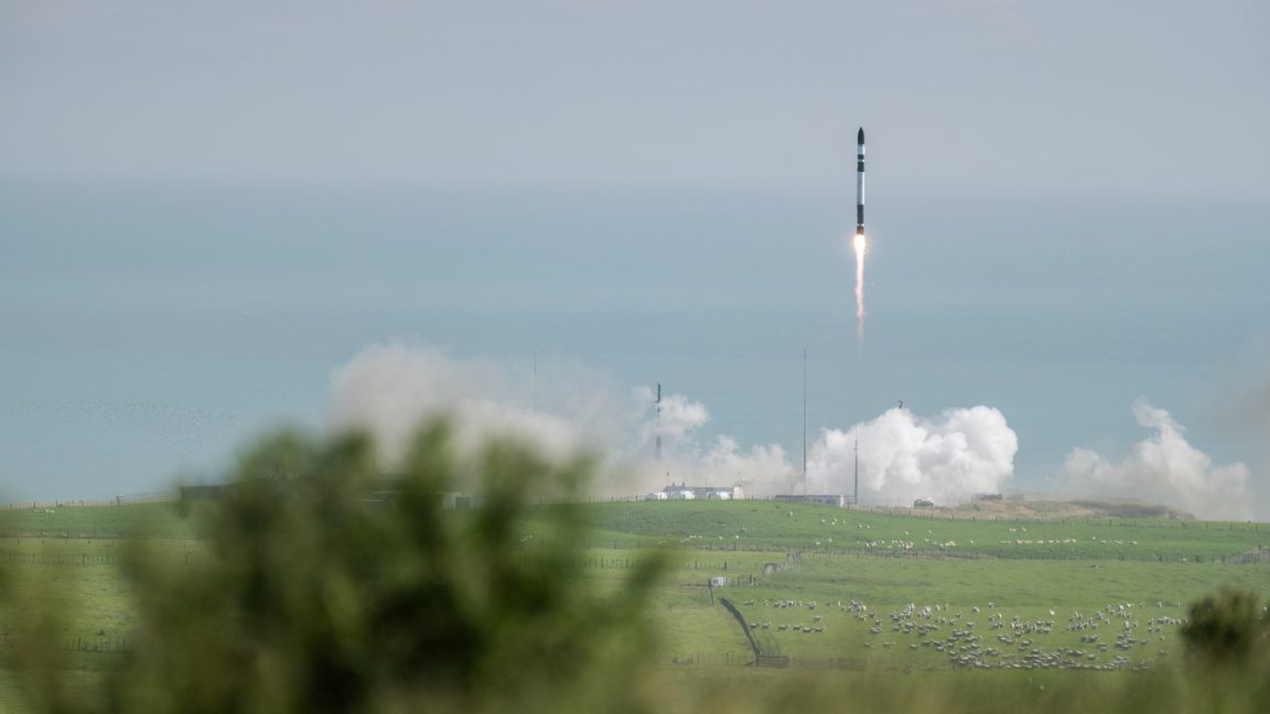 Rocket Report: Vulcan stacked for launch; Starship aces test ahead of ...