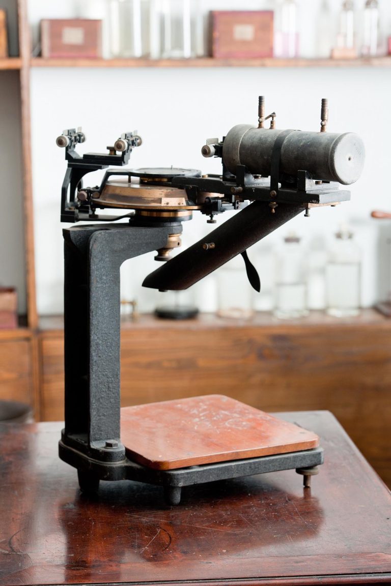 Science lives here: take a virtual tour of the Royal Institution in London - Ars Technica