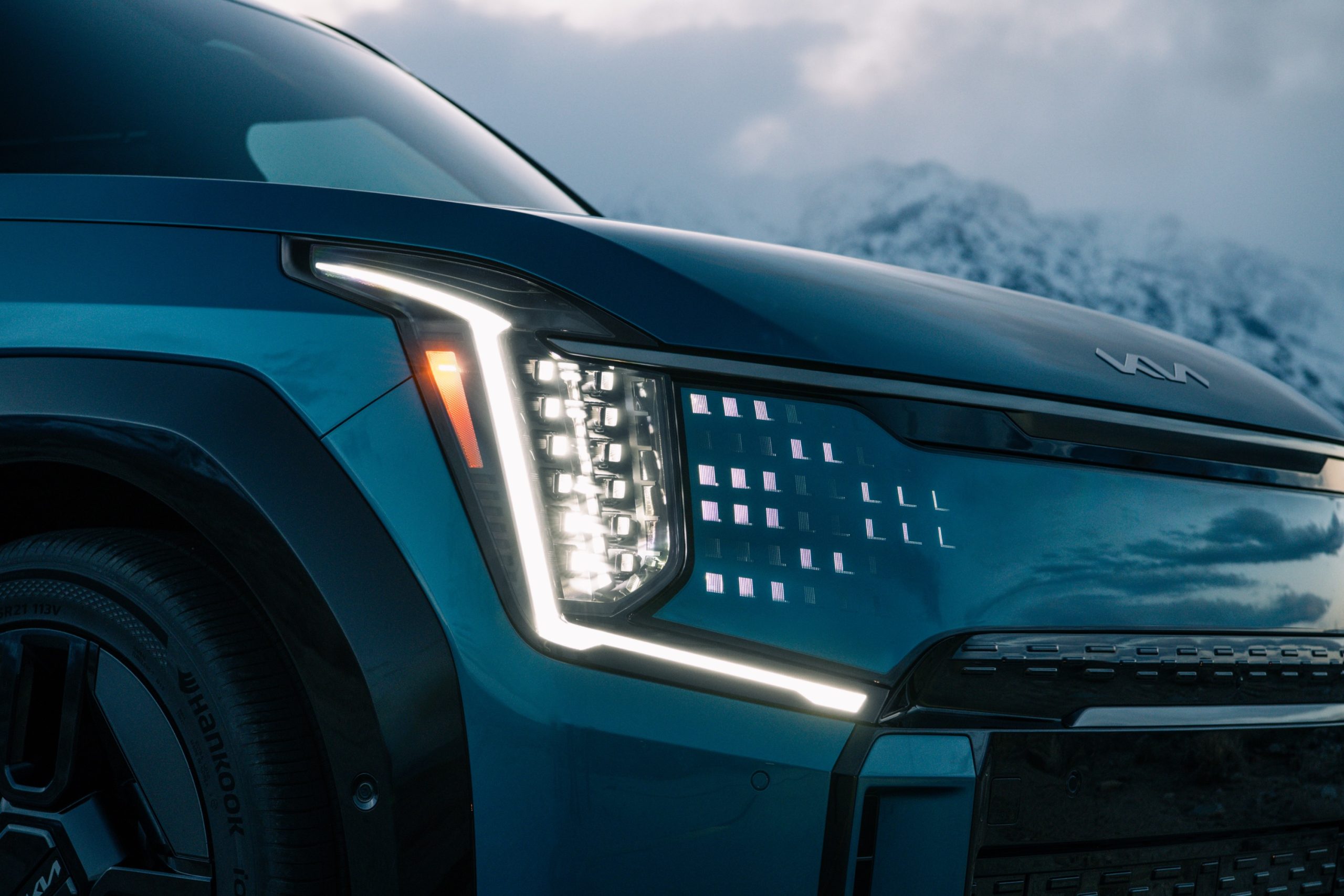 The 2024 Kia EV9, an electric three-row SUV designed with the US in ...