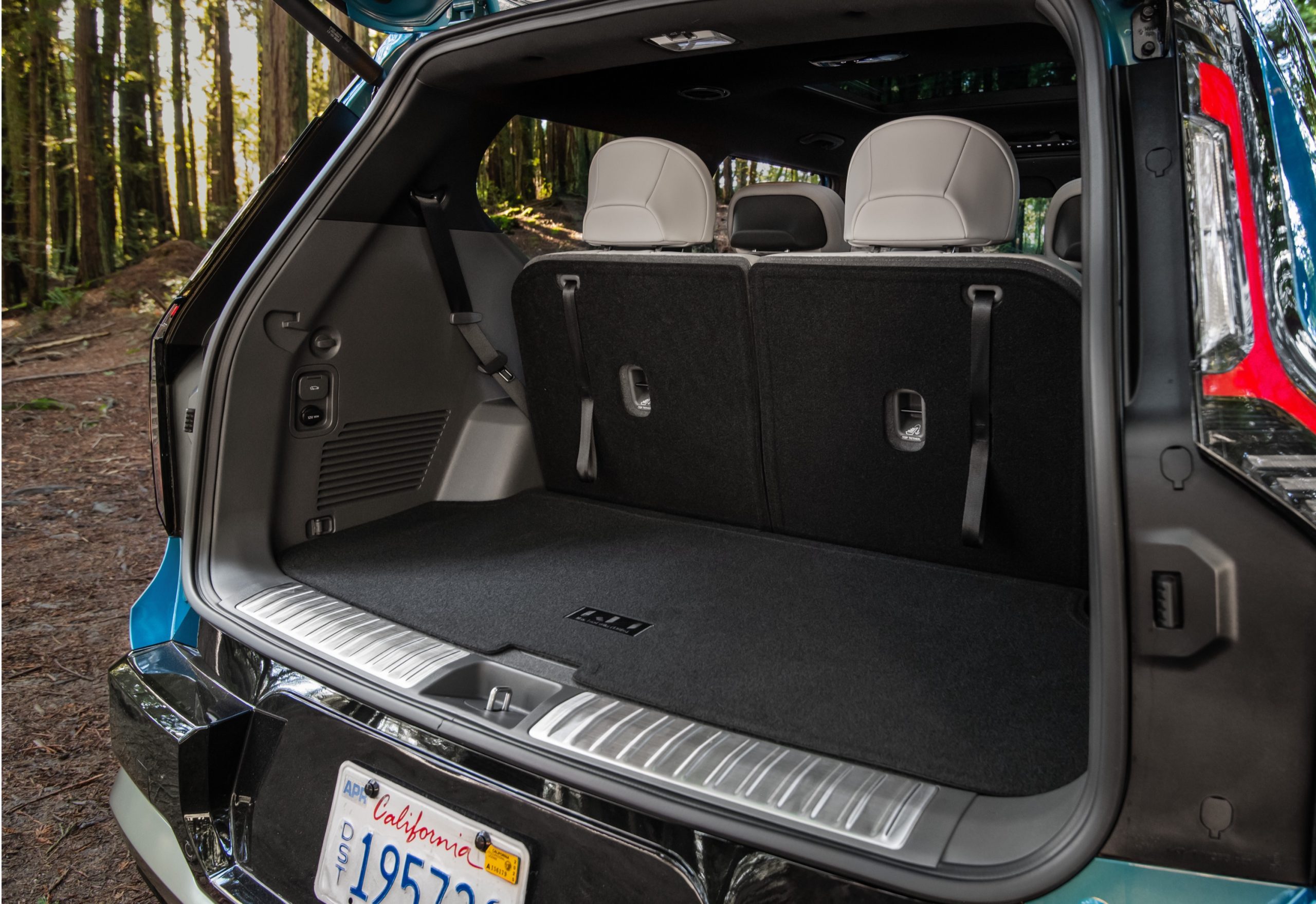 The 2024 Kia EV9, an electric three-row SUV designed with the US in ...