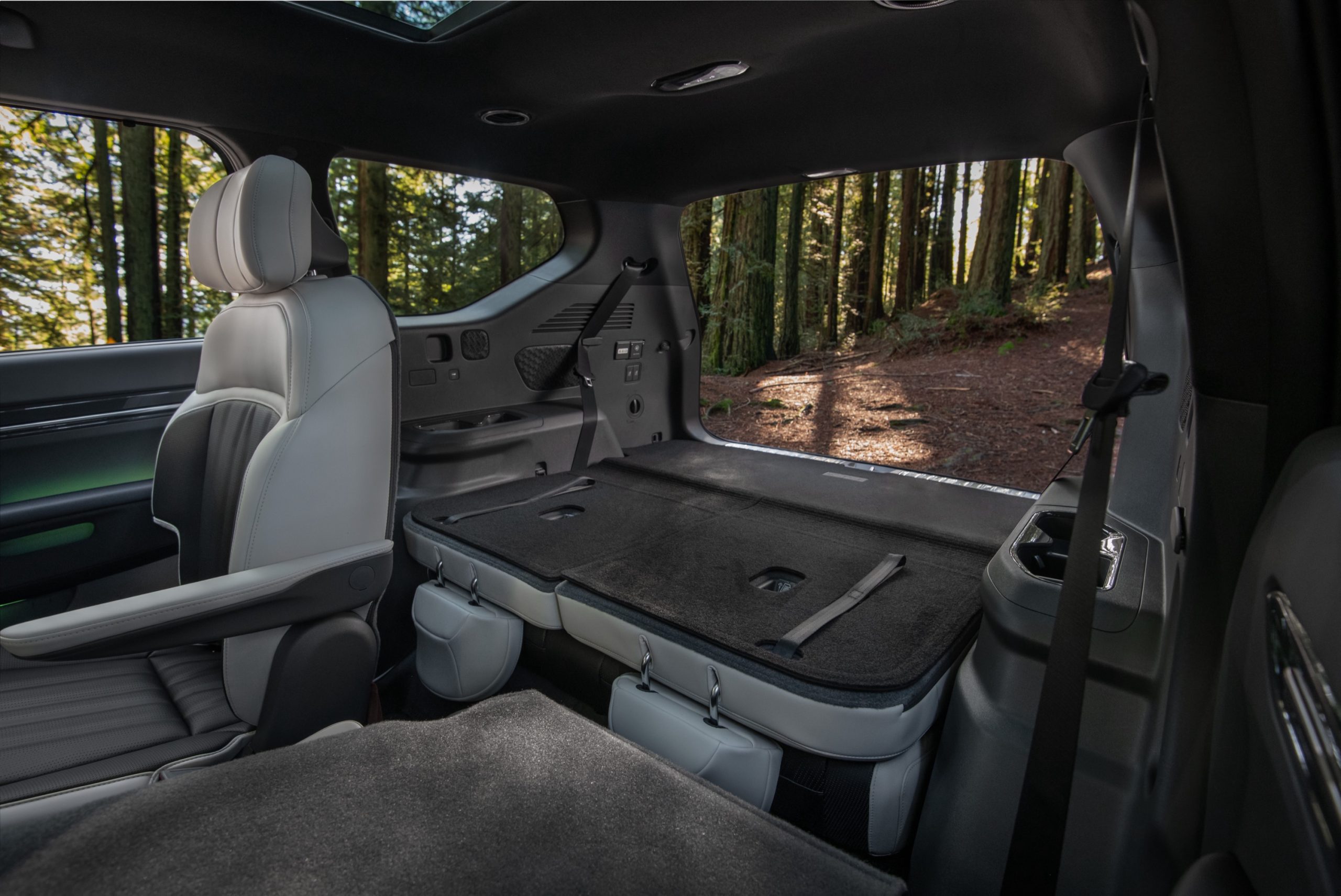 The 2024 Kia EV9, an electric three-row SUV designed with the US in ...