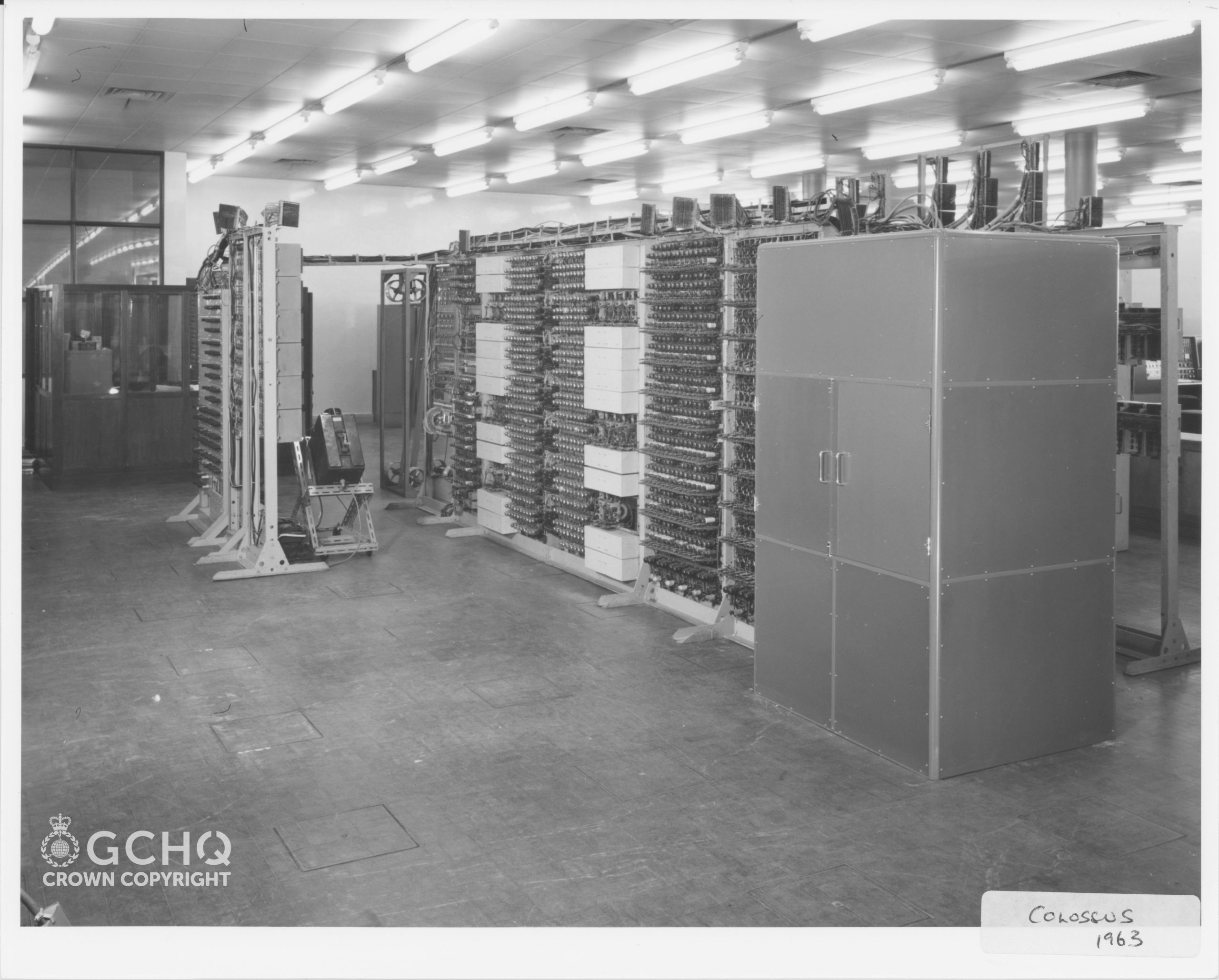 80 years later, GCHQ releases new images of Nazi code-breaking computer ...