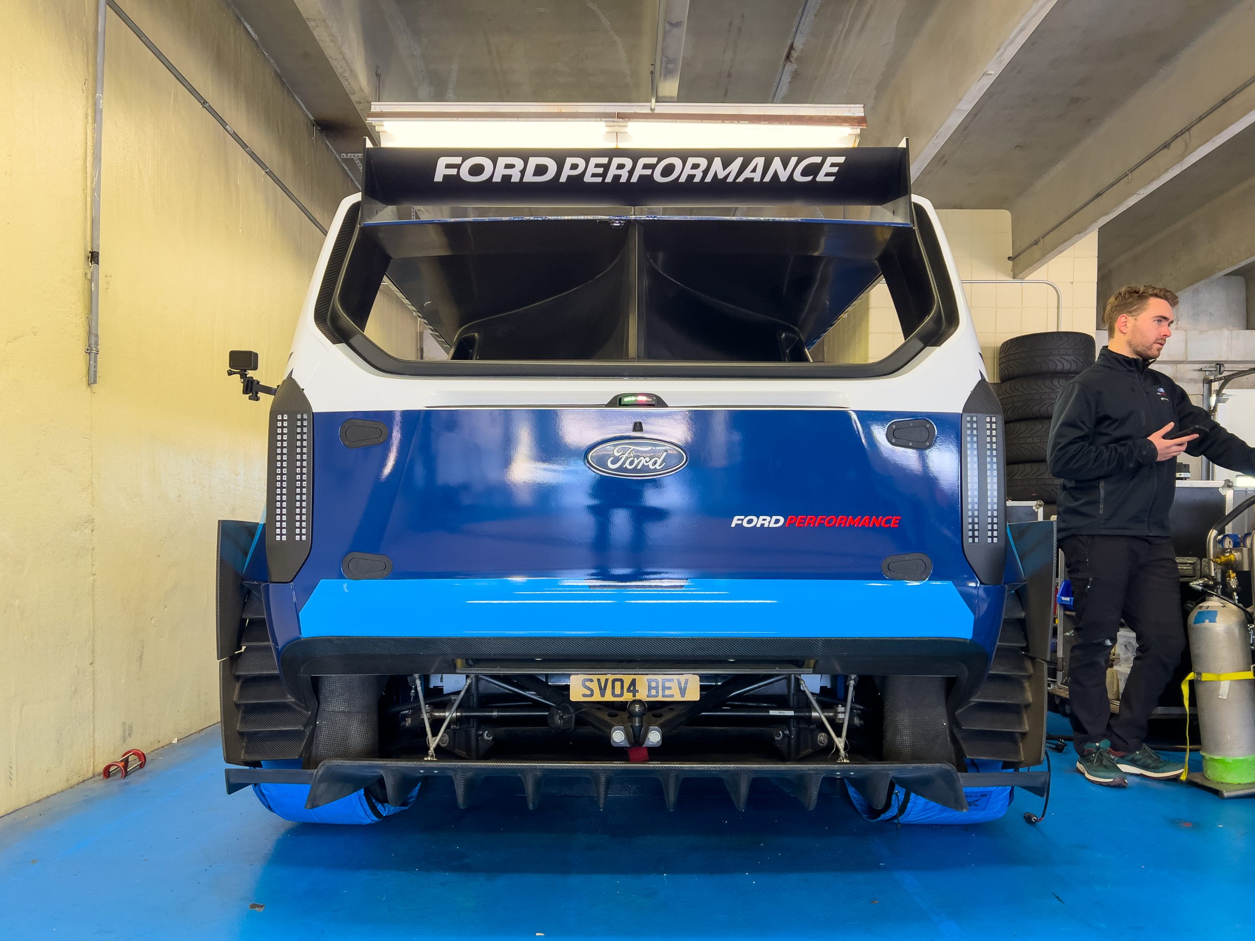 Ford’s CEO gives us a ride in the crazy electric transit Supervan 4.2 ...