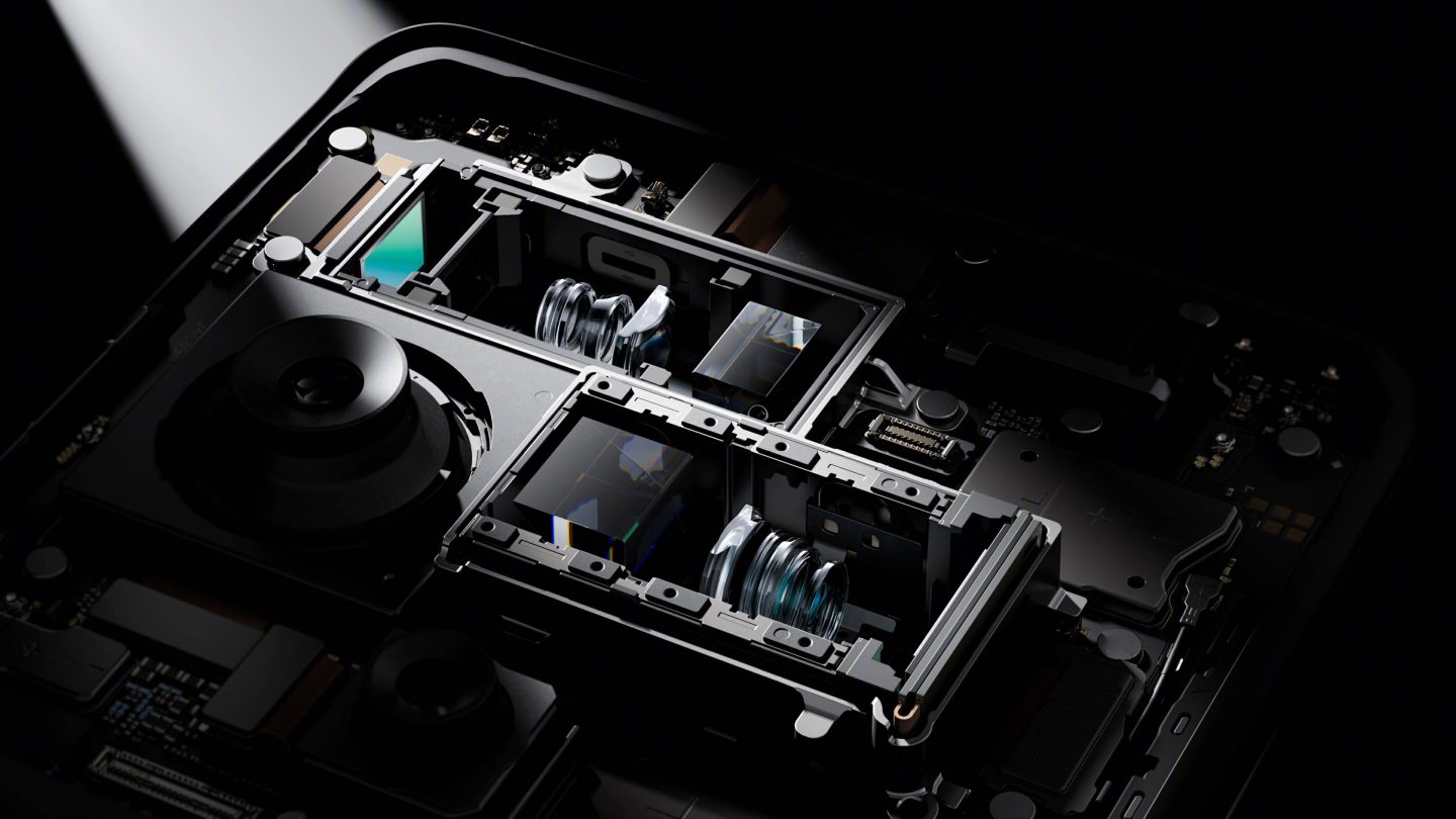 Oppo’s Find X7 Ultra has four 50 MP sensors, two periscope lenses - Ars ...