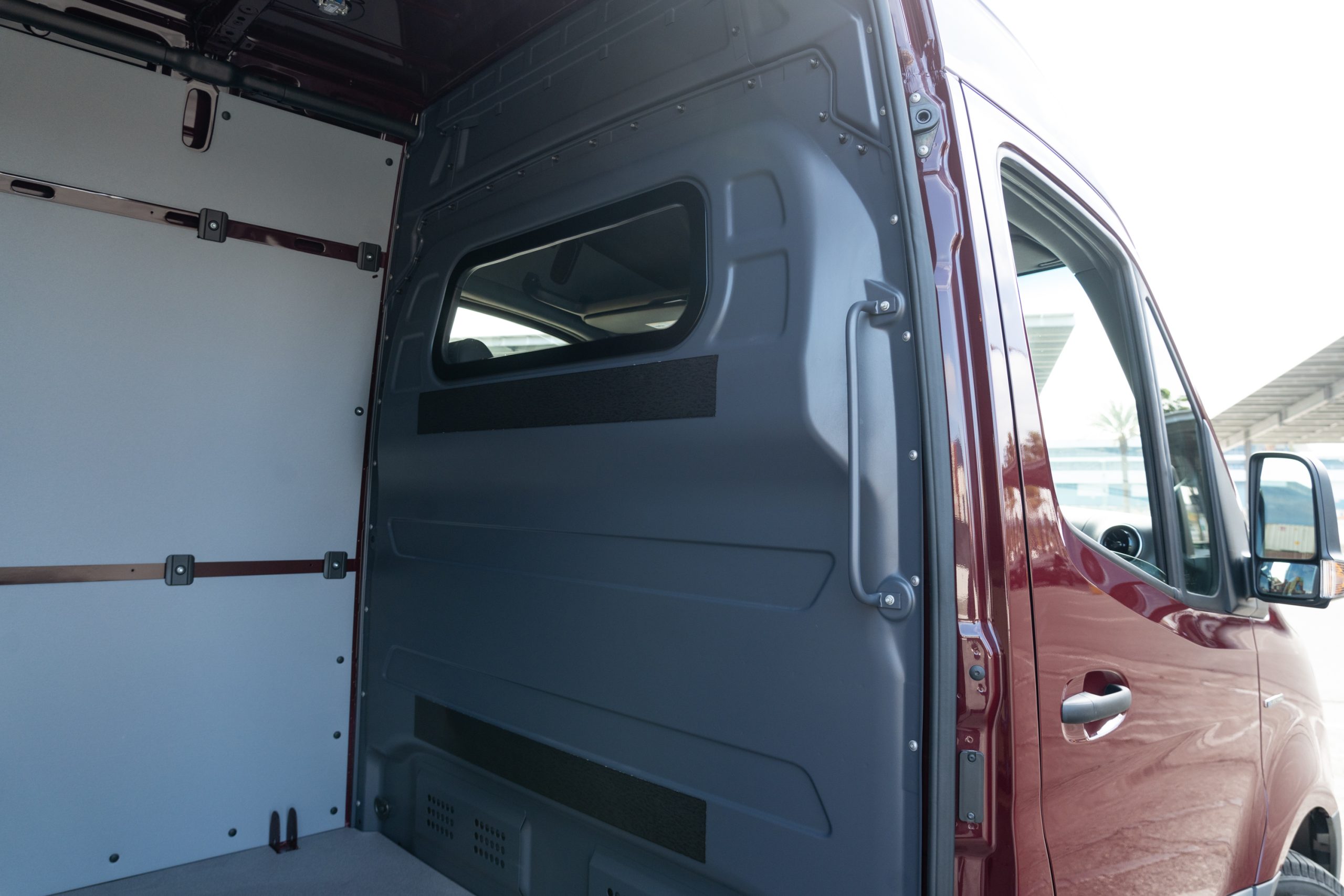 The new electric eSprinter outperforms, undercuts Rivian’s cargo van ...