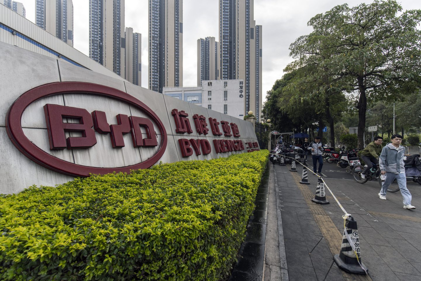 BYD may build electric vehicle factory in Mexico for US market - Ars ...