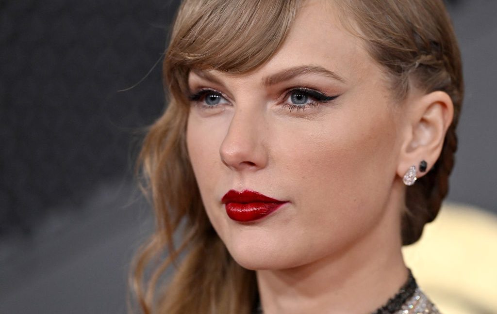 4chan daily challenge sparked deluge of explicit AI Taylor Swift images ...