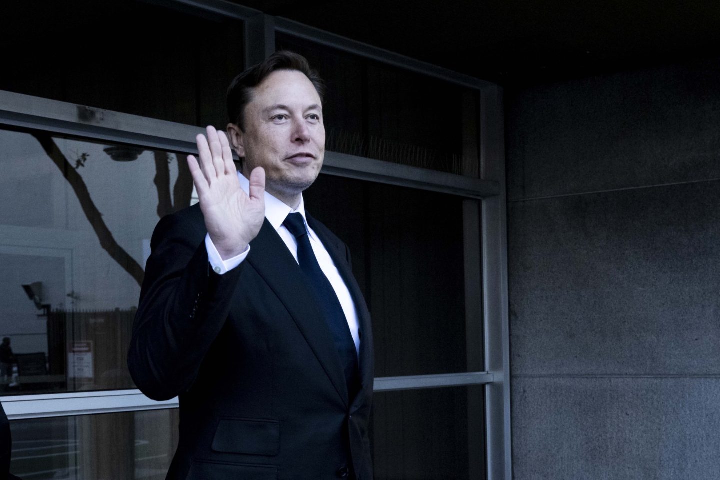 Tesla Shareholders Re Approve Elon Musks 44 9 Billion Pay Package