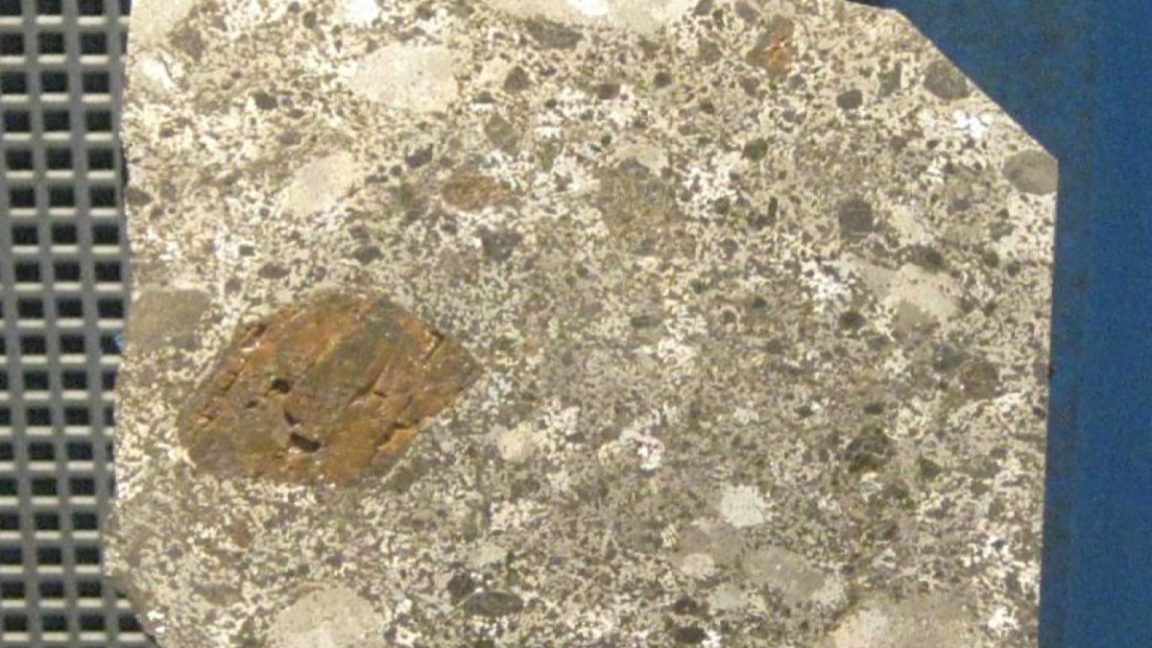 A giant meteorite has been lost in the desert since 1916—here’s how we ...