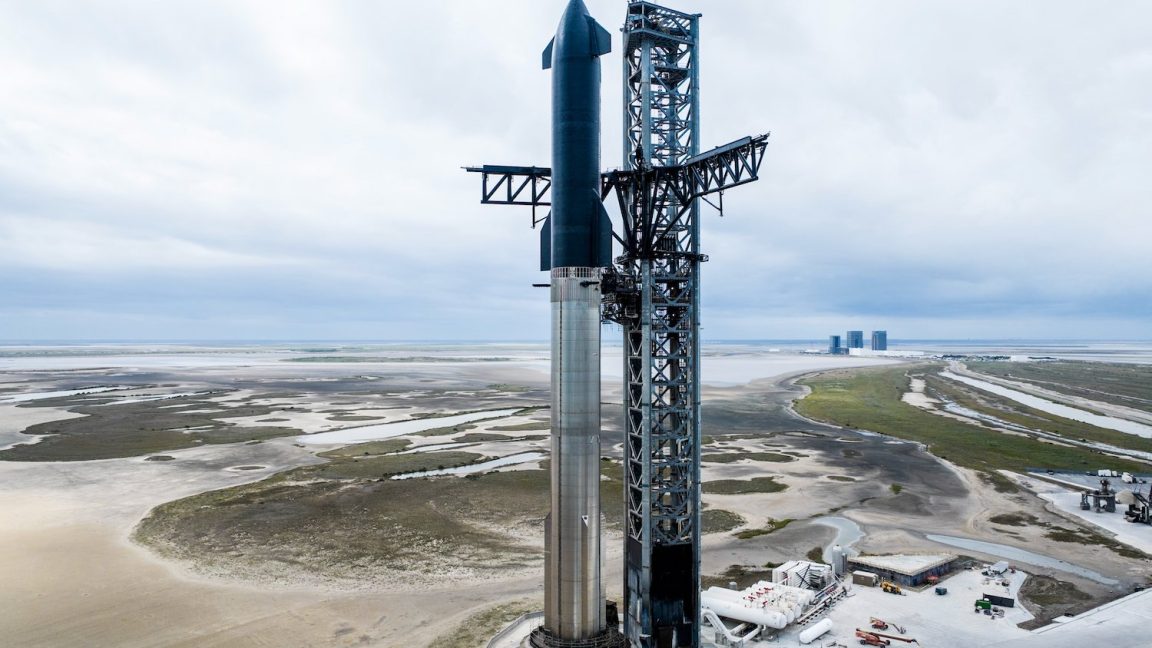 SpaceX wants to take over a Florida launch pad from rival ULA - Ars Technica