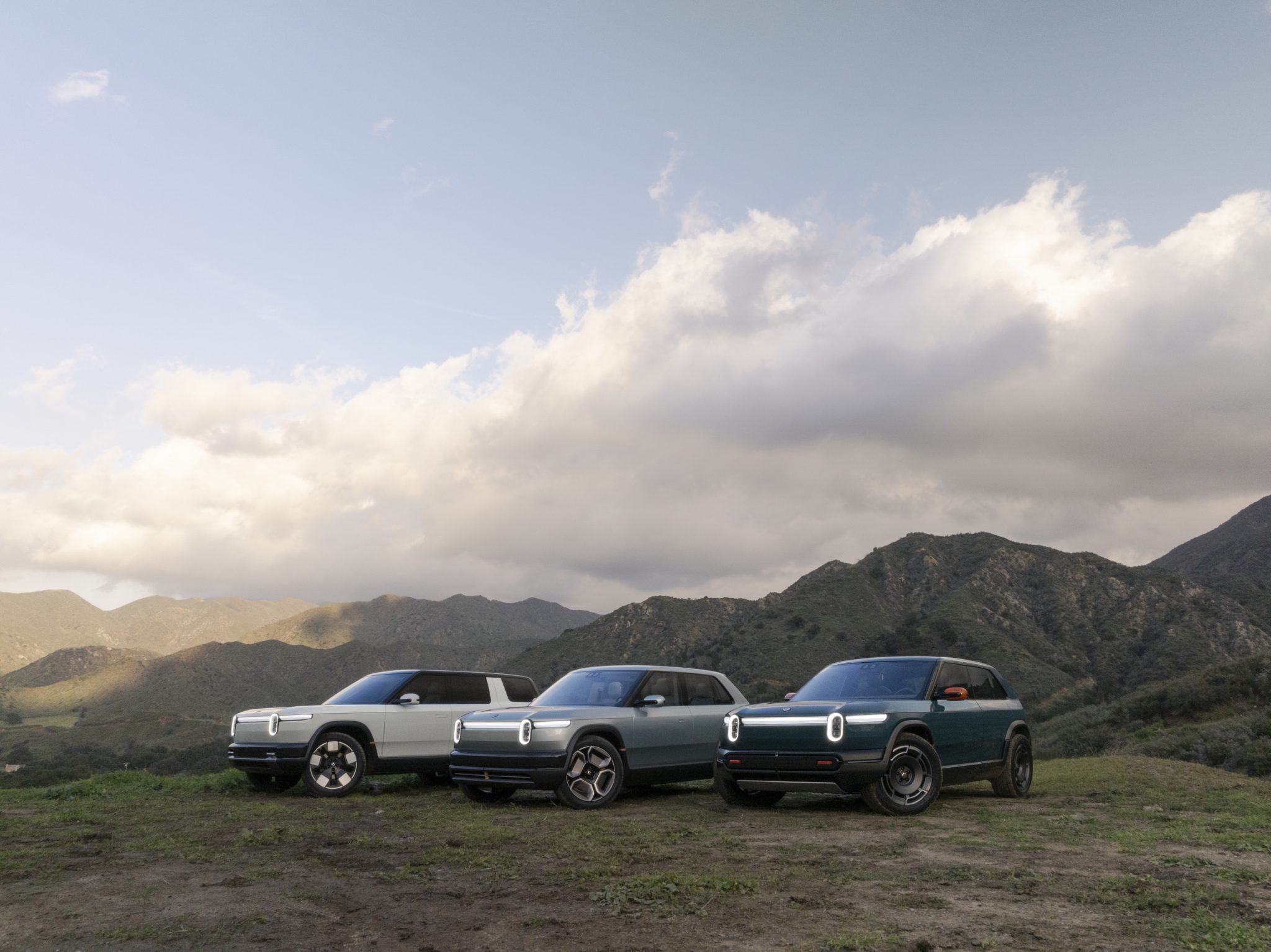 Rivian reveals three new, smaller electric SUVs: The R2, R3, and R3X ...
